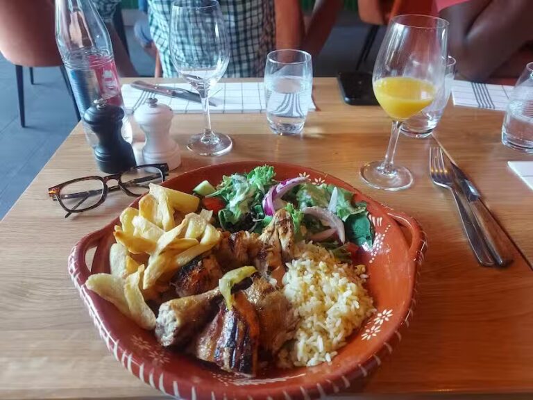 VELVET grill & more | Restaurants au Hesperange, Luxembourg